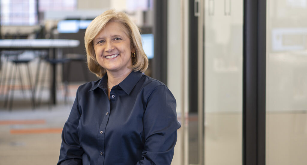 Mindy Burton Receives Construction Documents Technologist Certificate ...